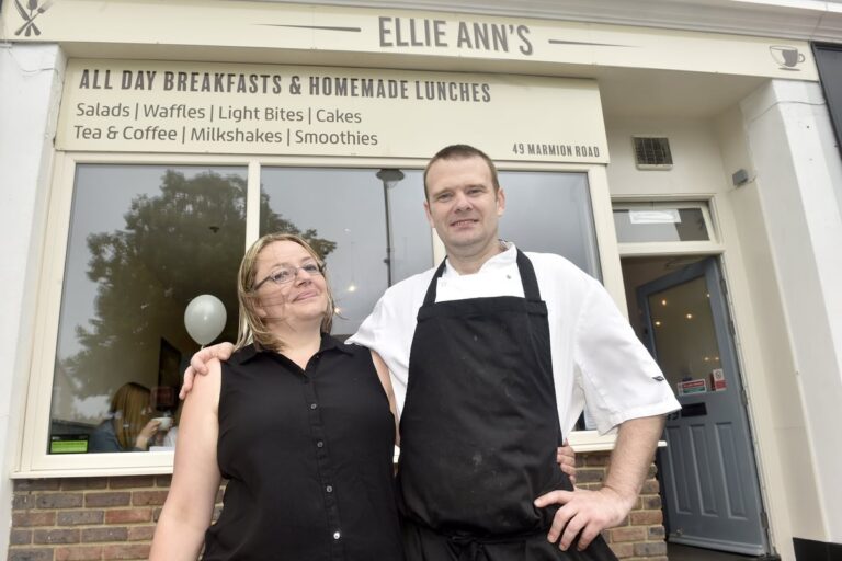 Chef Opens Dream Café Ellie Ann's After 20 Years in Industry - SCRIPT-NEWS