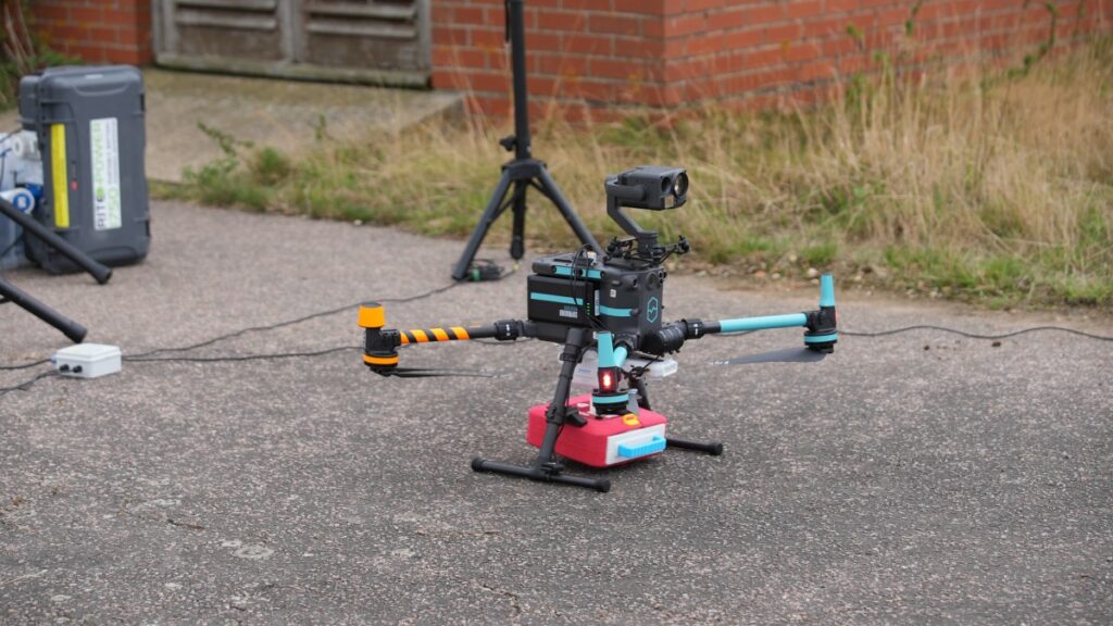 Drones Set to Deliver Defibrillators to Heart Attack Victims - SCRIPT-NEWS