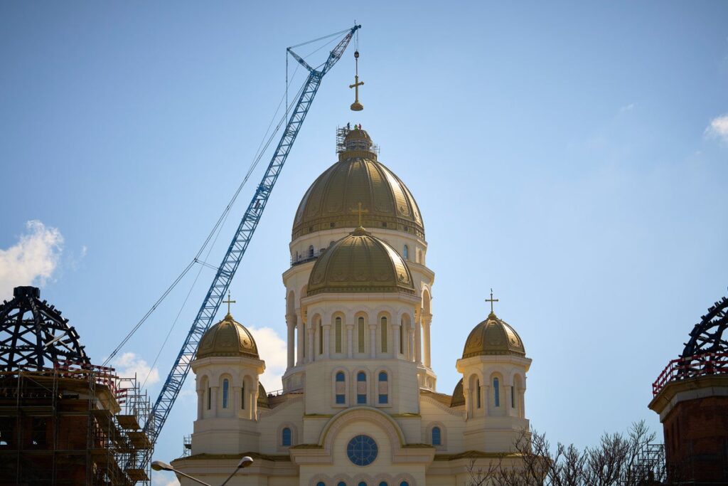 Thousands Gather for Consecration of World’s Largest Orthodox Cathedral ...