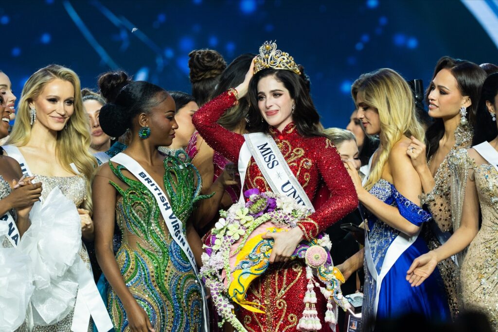 Miss Mexico Fatima Bosch Crowned Miss Universe 2025 Amid Controversy ...