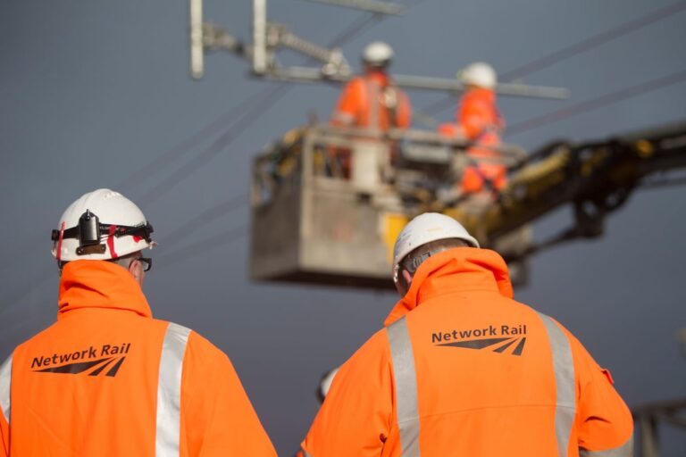 Buses to Replace Trains in Edinburgh for Vital Upgrades - SCRIPT-NEWS