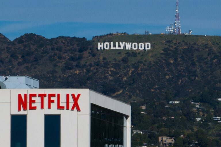 Netflix Unveils Major Redesign with Vertical Video Focus - SCRIPT-NEWS